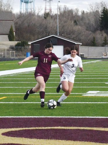 Minot finishes on high note | News, Sports, Jobs - Minot Daily News